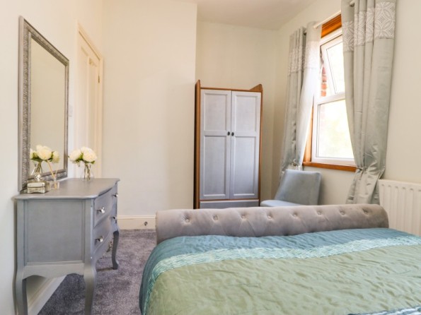 3 bedroom property near York, Yorkshire