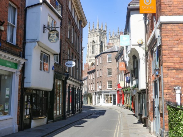 3 bedroom property near York, Yorkshire
